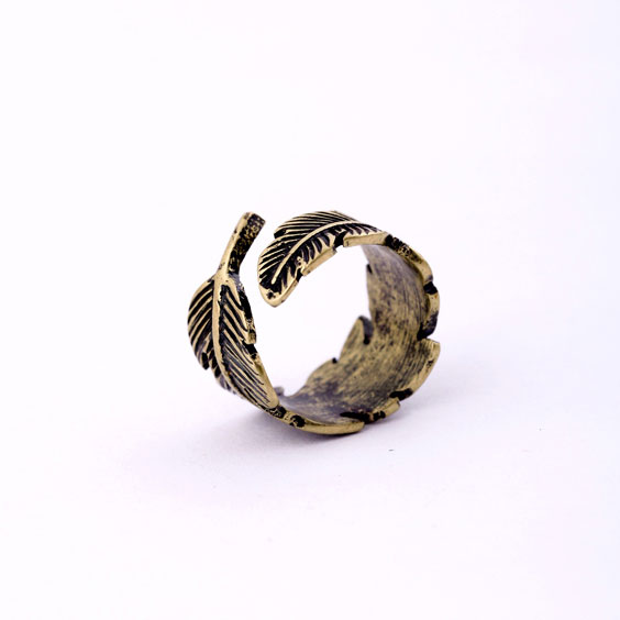 Retro Bronze Feather Nice Ring on Luulla