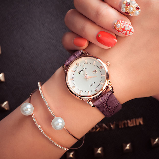 Fashion Waterproof Wrist Diamond Calendar Quartz Cortical Women Watch ...